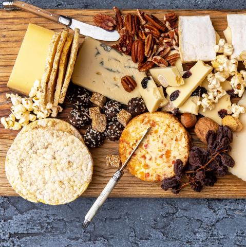 Top Tips to Healthy Entertaining and Socialising | Corn Thins